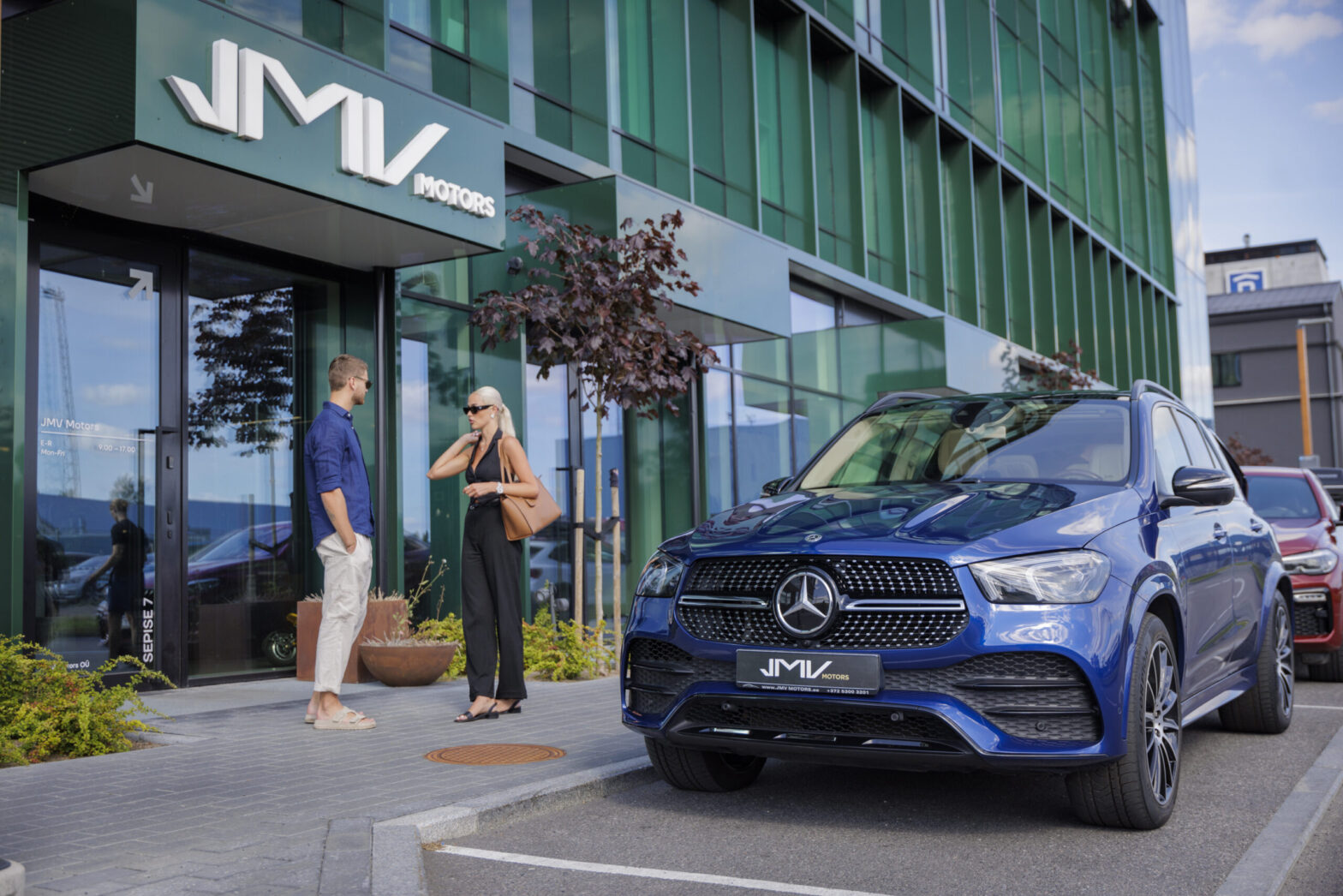 JMV Motors | Premium full-service car rental | Long-term car rental